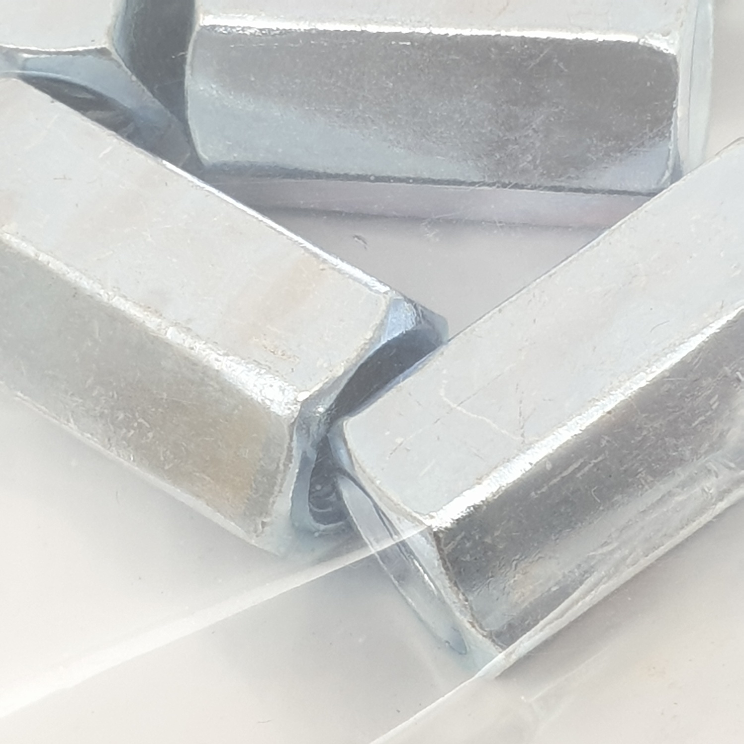 ข้อต่อสตัดเกลียว M8 รุ่น EA-009 (5ชิ้น/แพ็ค) FIX-XY |GlobalHouse