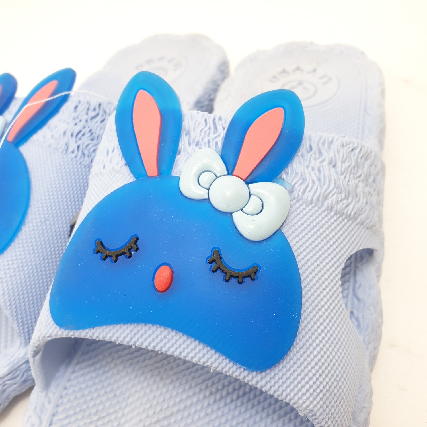 Primo รองเท้าแตะลายกระต่าย LY-T1819-38BL สีฟ้า |GlobalHouse