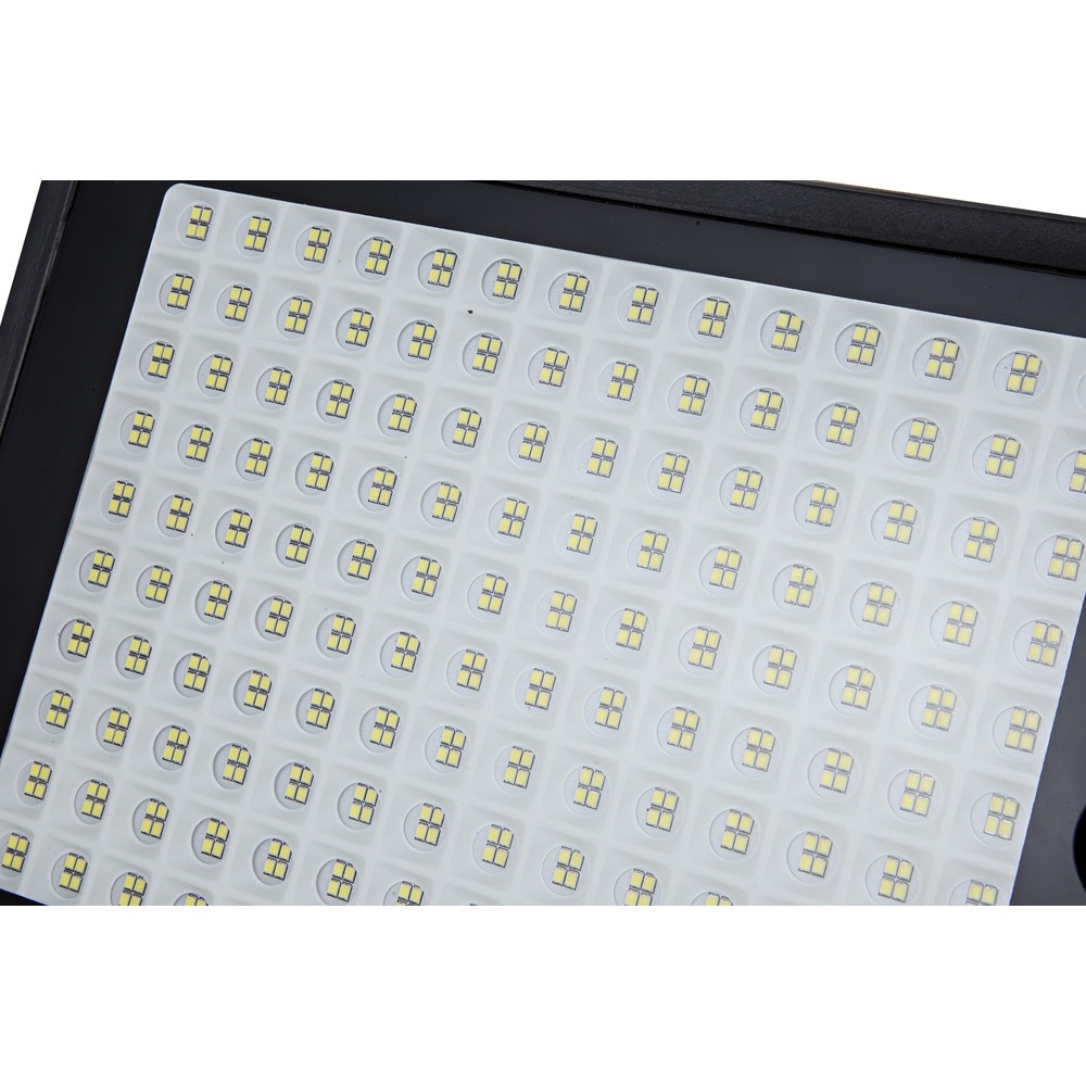 EILON โคมไฟสปอร์ตไลท์โซลาร์เซลล์ 200W พร้อมรีโมท รุ่น ETGD-M |GlobalHouse